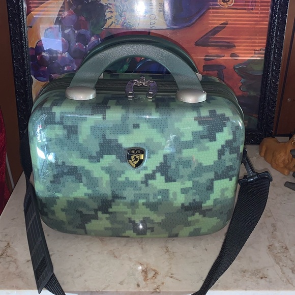 Heys | Bags | Heys Carry On Luggage | Poshmark